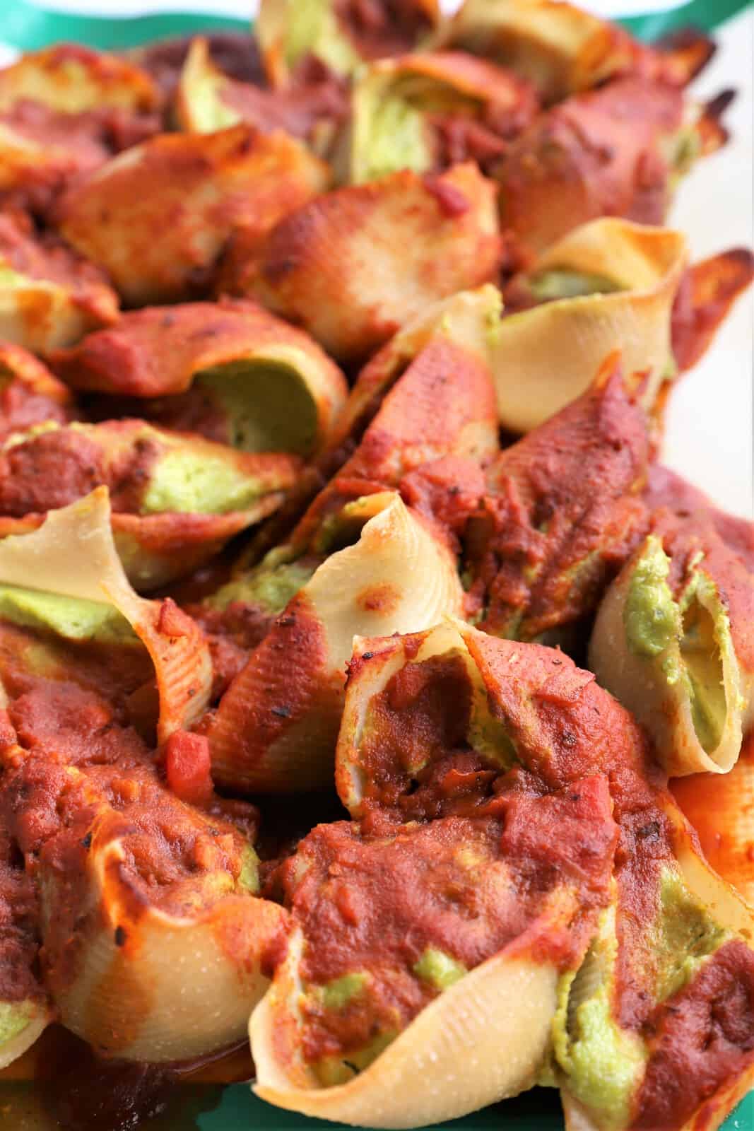 Spinach Garlic Stuffed Shells. Delectable, vegan, gluten free, dairy free!