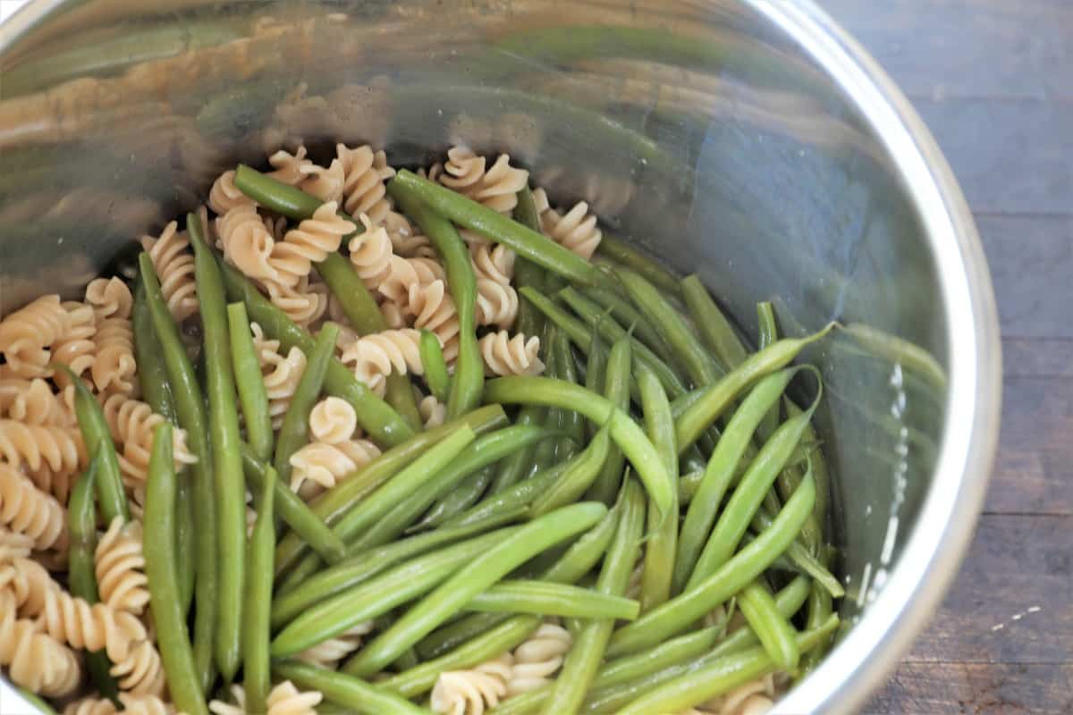 Provencal Pasta Salad - Green Scheme